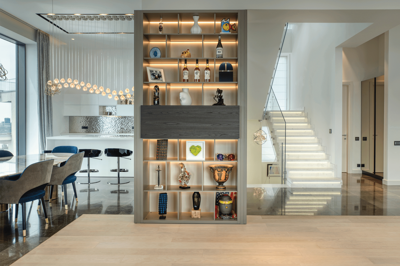 Cubes - A REALITY THAT MIMICS DESIGN